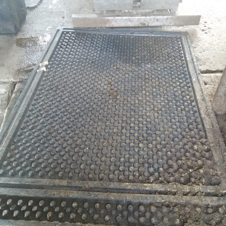 Mats for Cattle Work | CATL Resources Livestock Equipment